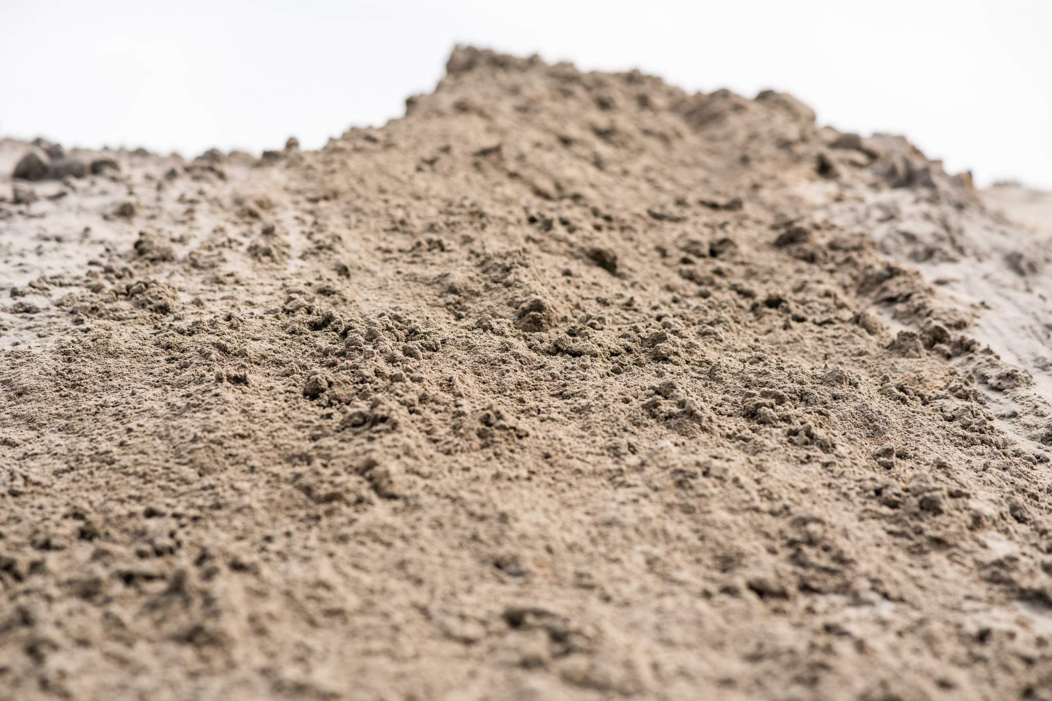 Splitte und Sand - bws BW Steinbruchbetriebe GmbH & Co. KG